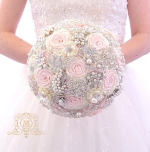 Beautiful Brooch Wedding Bouquets You Will Cherish Forever | Mid-South ...